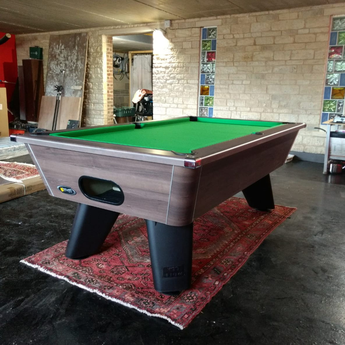 Cry Wolf Slate Pool Table - Dark Walnut - 6ft & 7ft – Deluxe Games Room