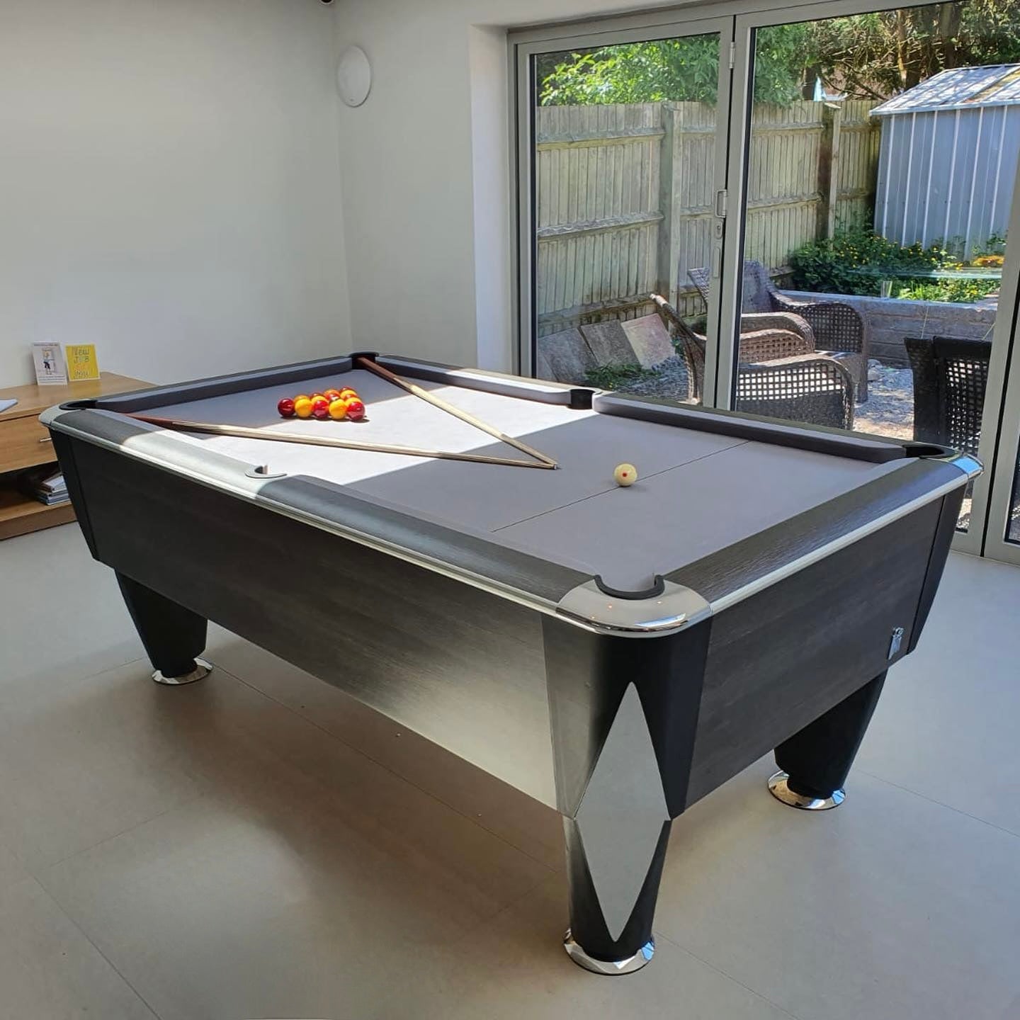 Deluxe Games Room | Luxury Pool Tables | Professional Installation